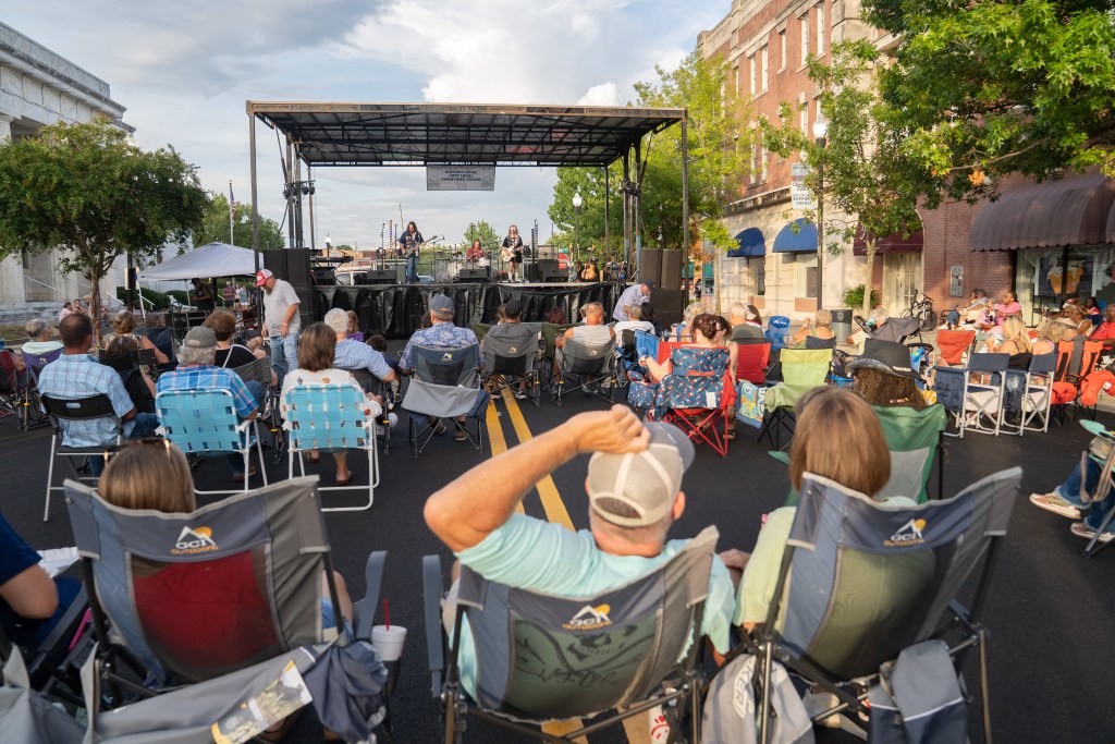Downtown Tifton hosts events for all ages - The Stallion